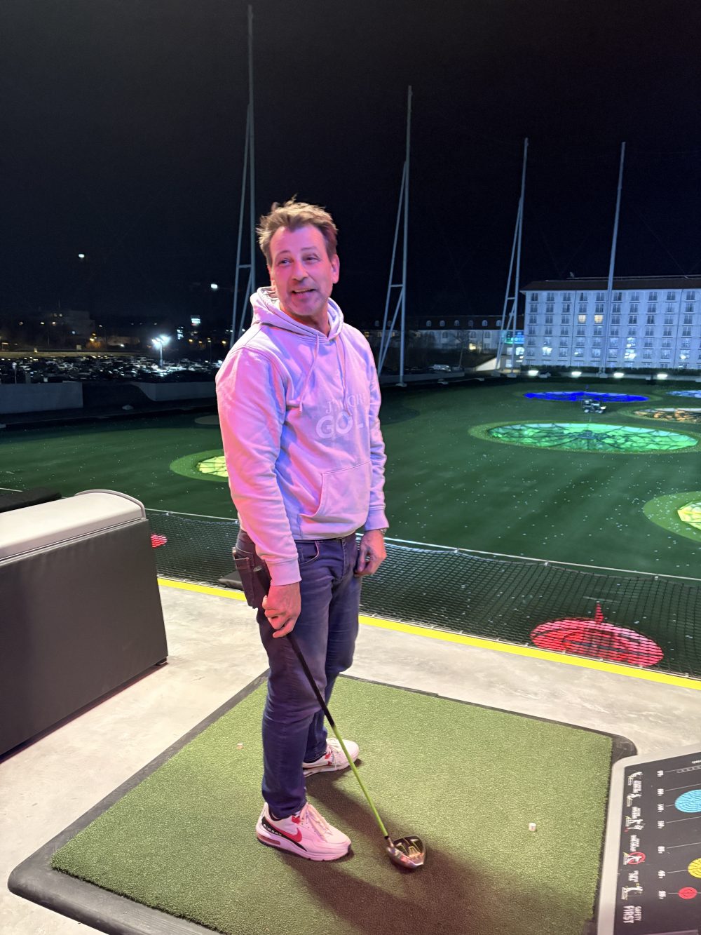 Topgolf Anlage in Wien: großartiges Eröffnungsevent - Home